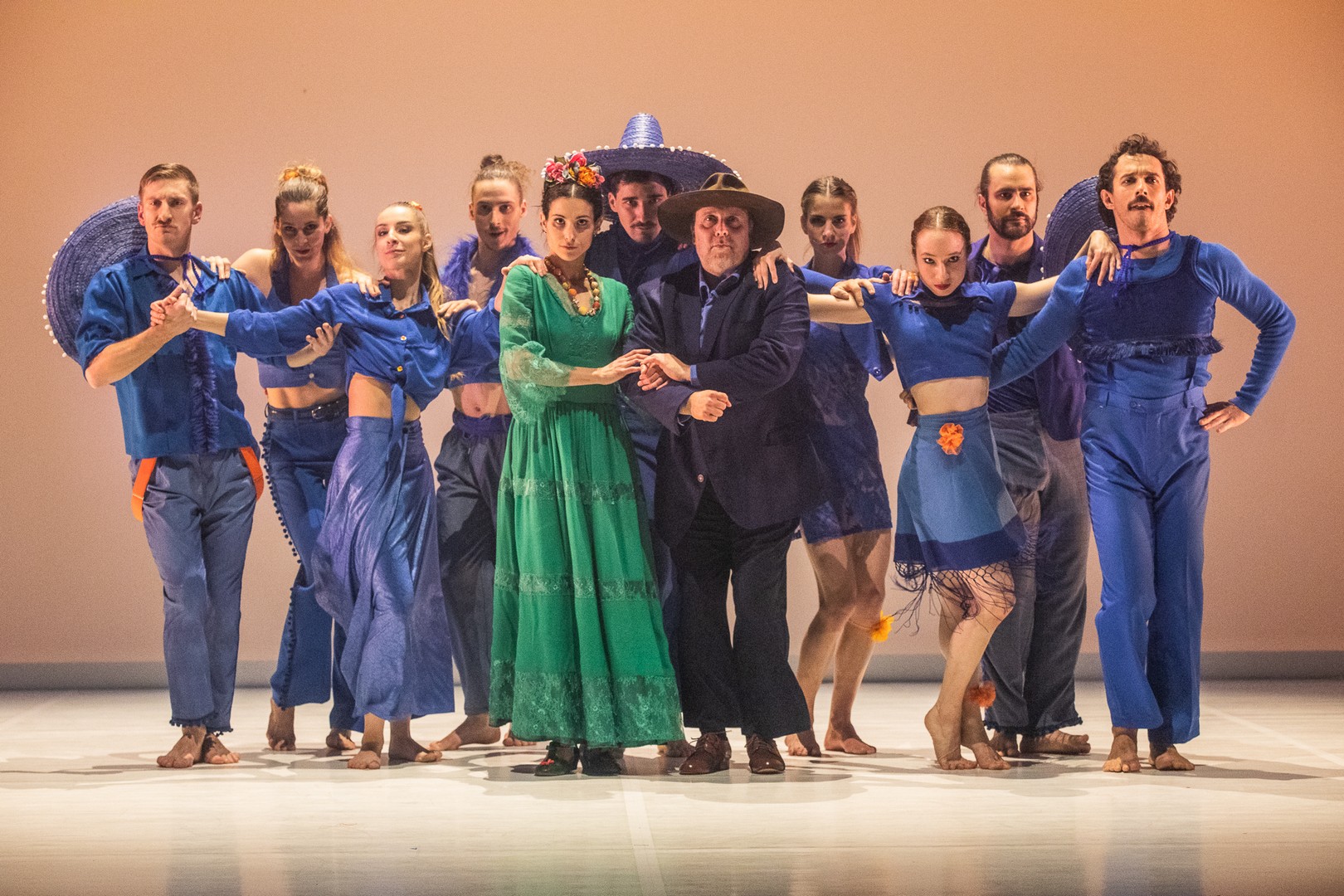 FRIDA – the muse of life / visual dance theatre – exhibition of ...